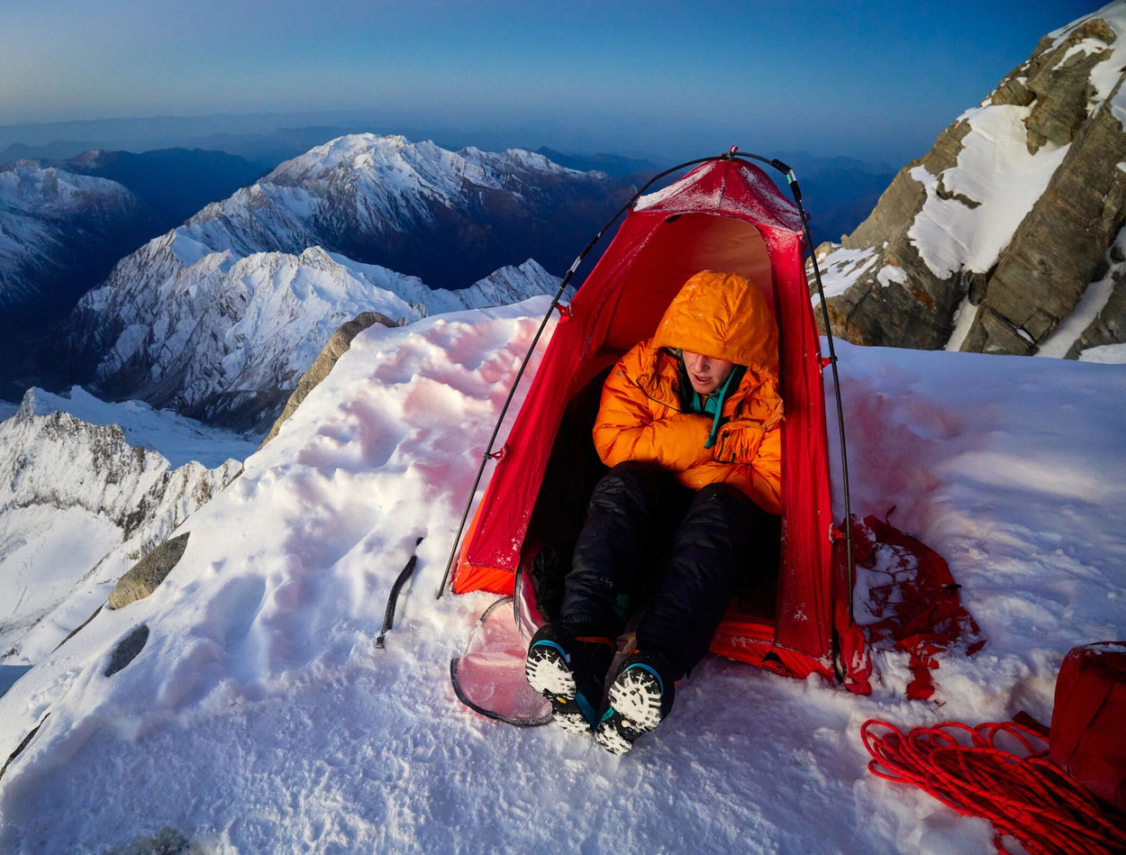 Look inside | GORE-TEX | Innovative down and synthetic insulation ...